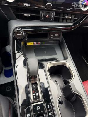 Black Lexus NX 350h 2022 in Vilnius, with an engine capacity of 2.50 L and mileage of 186 thousand km for 33500 €, photo 31 on AUTOMOTO.COM.LV