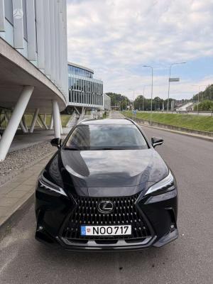 Черный Лексус NX 350h 2022 в Вильнюс, объемом двигателя 2.49 л и пробегом 40 тыс. км за 43700 €, фото 4 на AUTOMOTO.COM.LV