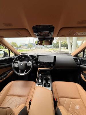 Черный Лексус NX 350h 2022 в Вильнюс, объемом двигателя 2.49 л и пробегом 40 тыс. км за 43700 €, фото 17 на AUTOMOTO.COM.LV