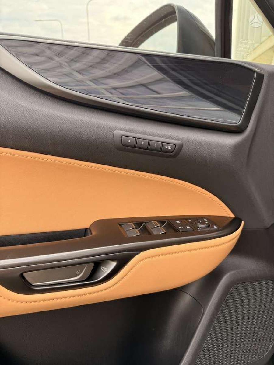 Черный Лексус NX 350h 2022 в Вильнюс, объемом двигателя 2.49 л и пробегом 40 тыс. км за 43700 €, фото 21 на AUTOMOTO.COM.LV