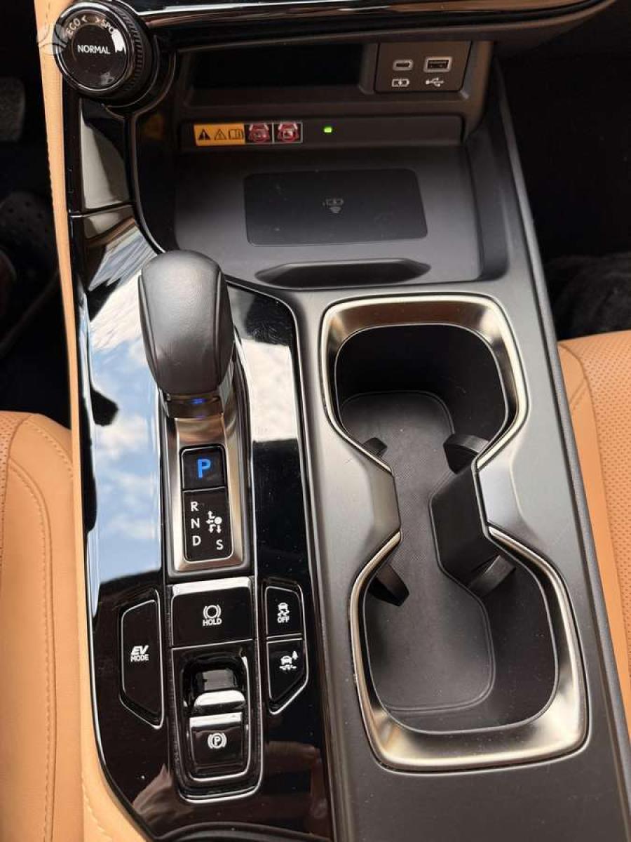 Черный Лексус NX 350h 2022 в Вильнюс, объемом двигателя 2.49 л и пробегом 40 тыс. км за 43700 €, фото 29 на AUTOMOTO.COM.LV