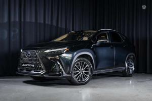 Black Lexus NX 350h 2022 in Vilnius, with an engine capacity of 2.49 L and mileage of 39 thousand km for 45999 €, photo  on AUTOMOTO.COM.LV