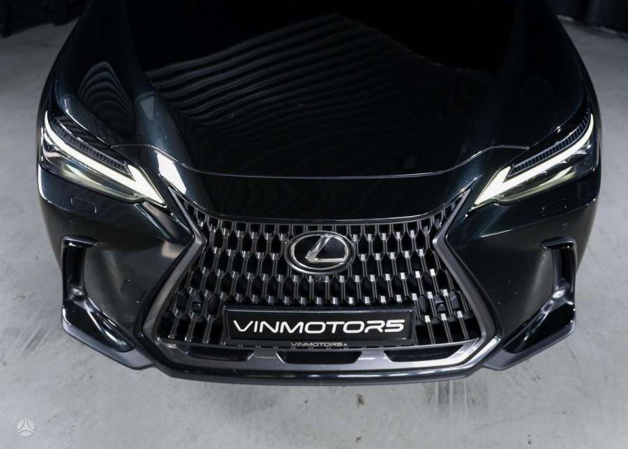 Black Lexus NX 350h 2022 in Vilnius, with an engine capacity of 2.49 L and mileage of 39 thousand km for 45999 €, photo 13 on AUTOMOTO.COM.LV