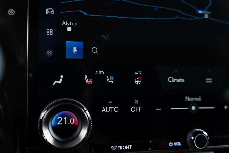 Black Lexus NX 350h 2022 in Vilnius, with an engine capacity of 2.49 L and mileage of 39 thousand km for 45999 €, photo 24 on AUTOMOTO.COM.LV