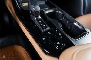 Black Lexus NX 350h 2022 in Vilnius, with an engine capacity of 2.49 L and mileage of 39 thousand km for 45999 €, photo 26 on AUTOMOTO.COM.LV