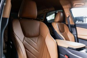 Black Lexus NX 350h 2022 in Vilnius, with an engine capacity of 2.49 L and mileage of 39 thousand km for 45999 €, photo 28 on AUTOMOTO.COM.LV