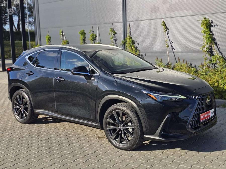 Черный Лексус NX 350h 2022 в Вильнюс, объемом двигателя 2.50 л и пробегом 187 тыс. км за 33500 €, фото 3 на AUTOMOTO.COM.LV