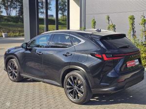 Черный Лексус NX 350h 2022 в Вильнюс, объемом двигателя 2.50 л и пробегом 187 тыс. км за 33500 €, фото 8 на AUTOMOTO.COM.LV