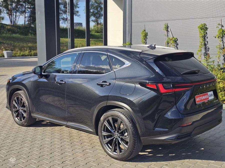 Черный Лексус NX 350h 2022 в Вильнюс, объемом двигателя 2.50 л и пробегом 187 тыс. км за 33500 €, фото 8 на AUTOMOTO.COM.LV
