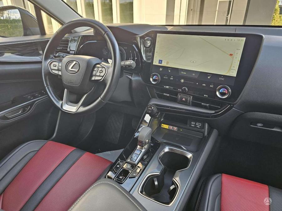 Черный Лексус NX 350h 2022 в Вильнюс, объемом двигателя 2.50 л и пробегом 187 тыс. км за 33500 €, фото 26 на AUTOMOTO.COM.LV
