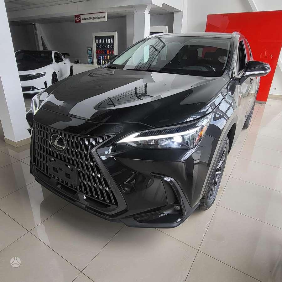 Черный Лексус NX 350h 2022 в Шяуляй, объемом двигателя 2.50 л и пробегом 48 тыс. км за 36999 €, фото 3 на AUTOMOTO.COM.LV