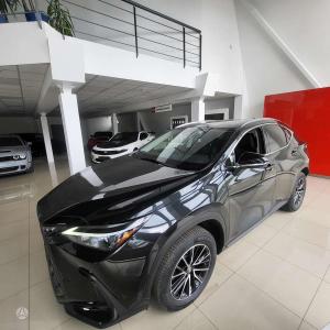 Черный Лексус NX 350h 2022 в Шяуляй, объемом двигателя 2.50 л и пробегом 48 тыс. км за 36999 €, фото 12 на AUTOMOTO.COM.LV