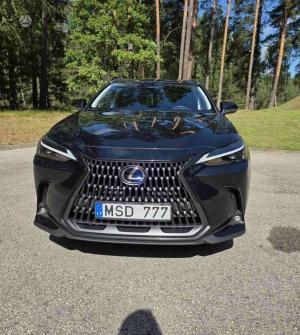 Черный Лексус NX 350h 2022 в Вильнюс, объемом двигателя 2.50 л и пробегом 62 тыс. км за 41200 €, фото 5 на AUTOMOTO.COM.LV