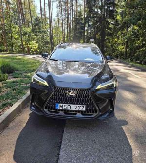 Черный Лексус NX 350h 2022 в Вильнюс, объемом двигателя 2.50 л и пробегом 62 тыс. км за 41200 €, фото 7 на AUTOMOTO.COM.LV