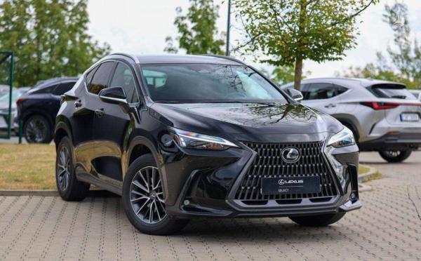 Черный Лексус NX 350h 2022 в Вильнюс, объемом двигателя 2.50 л и пробегом 75 тыс. км за 39950 €, фото 1 на AUTOMOTO.COM.LV