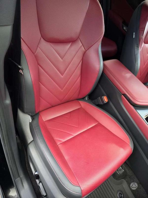 Melns Lexus NX 350h 2023 Panevēža, ar dzinēja tilpumu 2.49 L un nobraukumu 51 tūkst. km par 39000 €, foto 9 vietnē AUTOMOTO.COM.LV