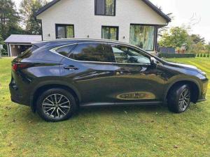 Черный Лексус NX 350h 2023 в Игналина, объемом двигателя 2.49 л и пробегом 101 тыс. км за 40999 €, фото 26 на AUTOMOTO.COM.LV