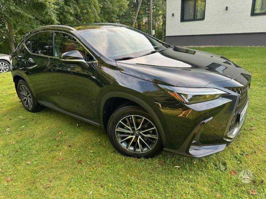 Черный Лексус NX 350h 2023 в Игналина, объемом двигателя 2.49 л и пробегом 101 тыс. км за 40999 €, фото 28 на AUTOMOTO.COM.LV