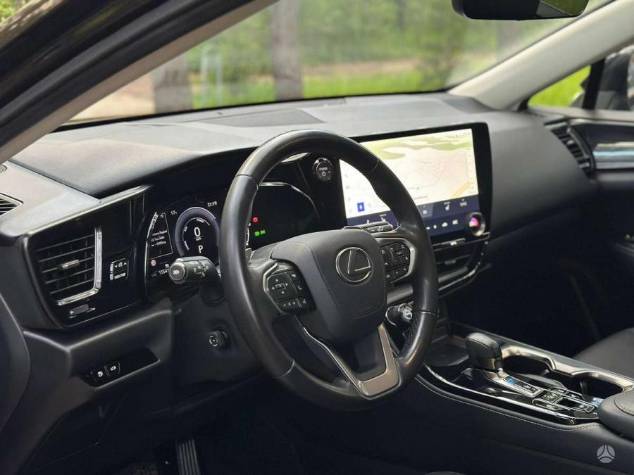 Melns Lexus NX 350h 2023 Viļņa, ar dzinēja tilpumu 2.49 L un nobraukumu 155 tūkst. km par 33500 €, foto 9 vietnē AUTOMOTO.COM.LV