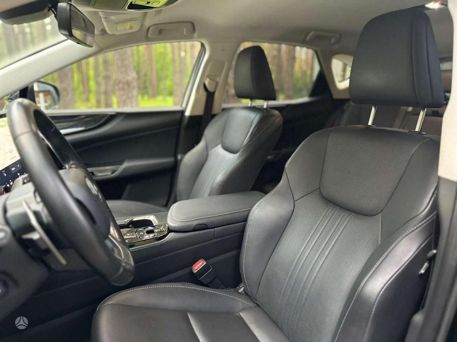Melns Lexus NX 350h 2023 Viļņa, ar dzinēja tilpumu 2.49 L un nobraukumu 155 tūkst. km par 33500 €, foto 12 vietnē AUTOMOTO.COM.LV