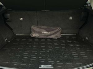 Melns Lexus NX 350h 2023 Viļņa, ar dzinēja tilpumu 2.49 L un nobraukumu 155 tūkst. km par 33500 €, foto 28 vietnē AUTOMOTO.COM.LV