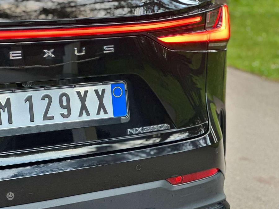 Melns Lexus NX 350h 2023 Viļņa, ar dzinēja tilpumu 2.49 L un nobraukumu 155 tūkst. km par 33500 €, foto 30 vietnē AUTOMOTO.COM.LV