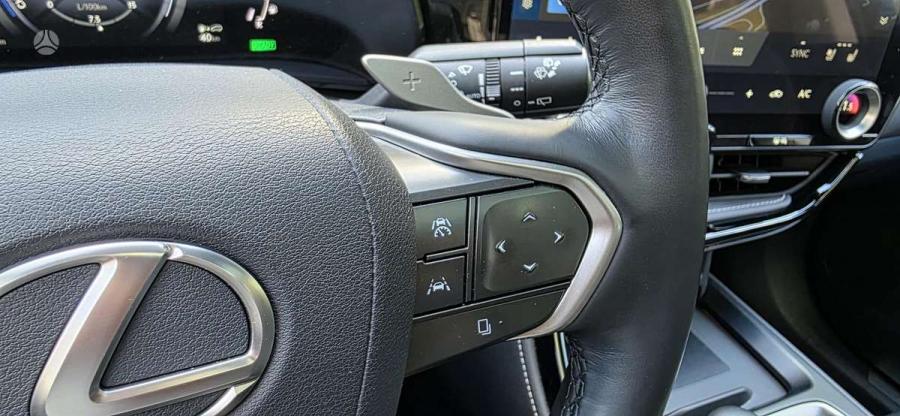 Черный Лексус NX 350h 2024 в Вильнюс, объемом двигателя 2.49 л и пробегом 42 тыс. км за 48850 €, фото 16 на AUTOMOTO.COM.LV