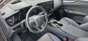 Черный Лексус NX 350h 2024 в Вильнюс, объемом двигателя 2.49 л и пробегом 42 тыс. км за 48850 €, фото 23 на AUTOMOTO.COM.LV