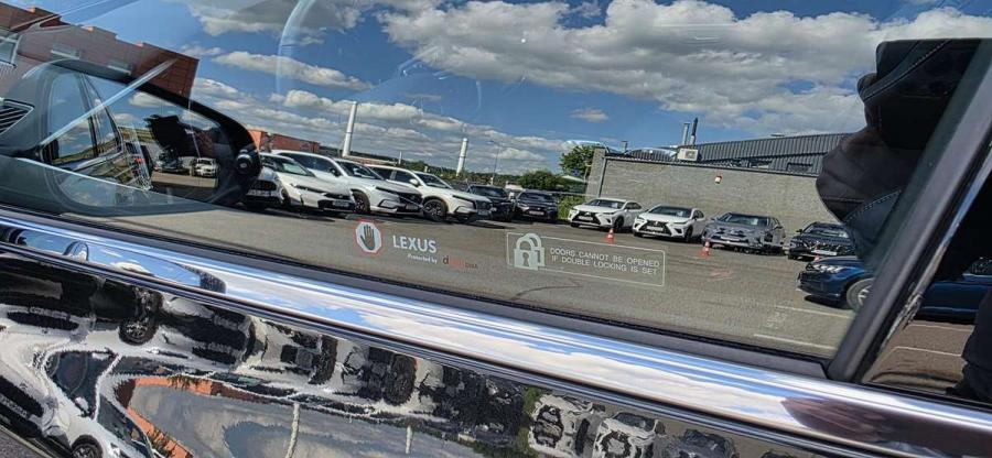 Черный Лексус NX 350h 2024 в Вильнюс, объемом двигателя 2.49 л и пробегом 42 тыс. км за 48850 €, фото 32 на AUTOMOTO.COM.LV