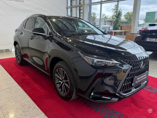 Черный Лексус NX 350h 2024 в Шяуляй, объемом двигателя 2.49 л и пробегом 9 тыс. км за 42900 €, фото 3 на AUTOMOTO.COM.LV