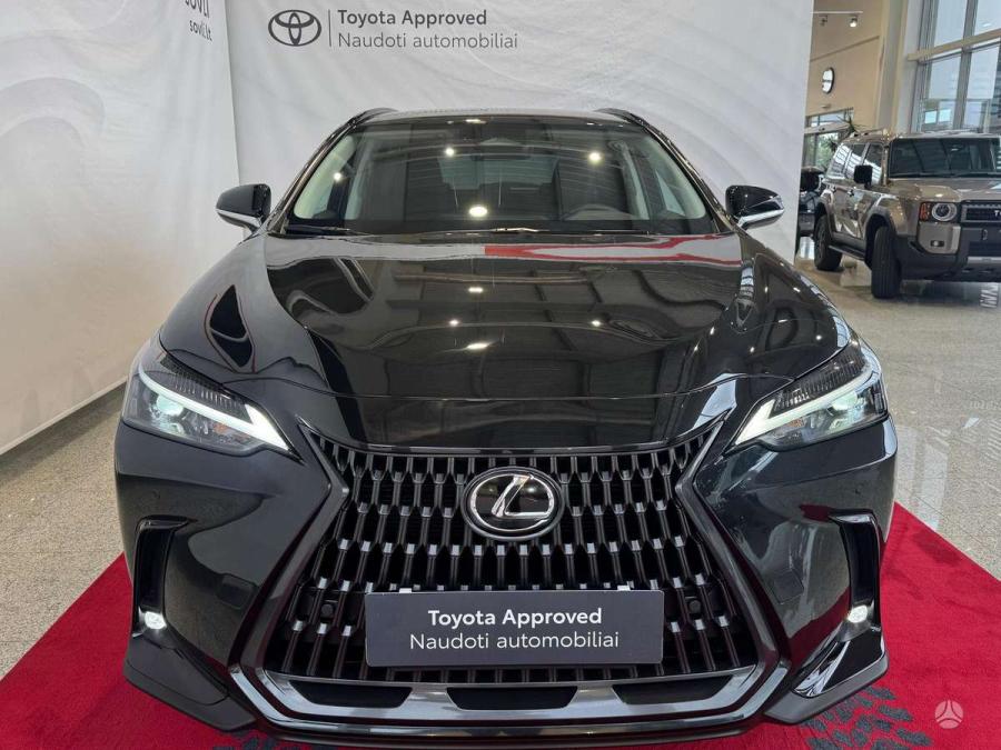 Черный Лексус NX 350h 2024 в Шяуляй, объемом двигателя 2.49 л и пробегом 9 тыс. км за 42900 €, фото 4 на AUTOMOTO.COM.LV