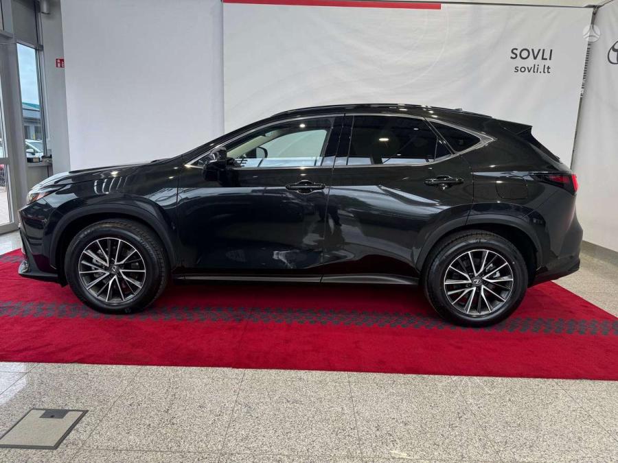 Черный Лексус NX 350h 2024 в Шяуляй, объемом двигателя 2.49 л и пробегом 9 тыс. км за 42900 €, фото 5 на AUTOMOTO.COM.LV