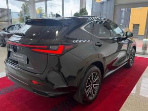 Черный Лексус NX 350h 2024 в Шяуляй, объемом двигателя 2.49 л и пробегом 9 тыс. км за 42900 €, фото 7 на AUTOMOTO.COM.LV