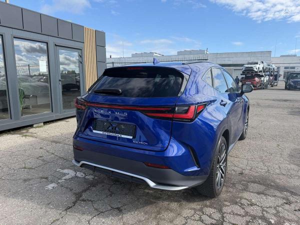 Zils Lexus NX 350h 2022 Panevēža, ar dzinēja tilpumu 2.49 L un nobraukumu 177 tūkst. km par 31800 €, foto 7 vietnē AUTOMOTO.COM.LV