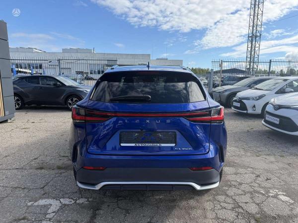 Zils Lexus NX 350h 2022 Panevēža, ar dzinēja tilpumu 2.49 L un nobraukumu 177 tūkst. km par 31800 €, foto 8 vietnē AUTOMOTO.COM.LV