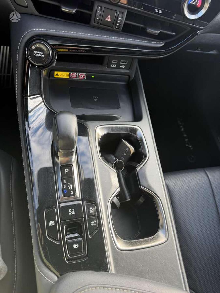 Zils Lexus NX 350h 2022 Panevēža, ar dzinēja tilpumu 2.49 L un nobraukumu 177 tūkst. km par 31800 €, foto 19 vietnē AUTOMOTO.COM.LV