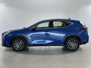 Синий Лексус NX 350h 2023 в Вильнюс, объемом двигателя 2.49 л и пробегом 67 тыс. км за 40900 €, фото 4 на AUTOMOTO.COM.LV