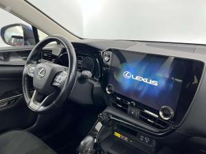 Синий Лексус NX 350h 2023 в Вильнюс, объемом двигателя 2.49 л и пробегом 67 тыс. км за 40900 €, фото 15 на AUTOMOTO.COM.LV