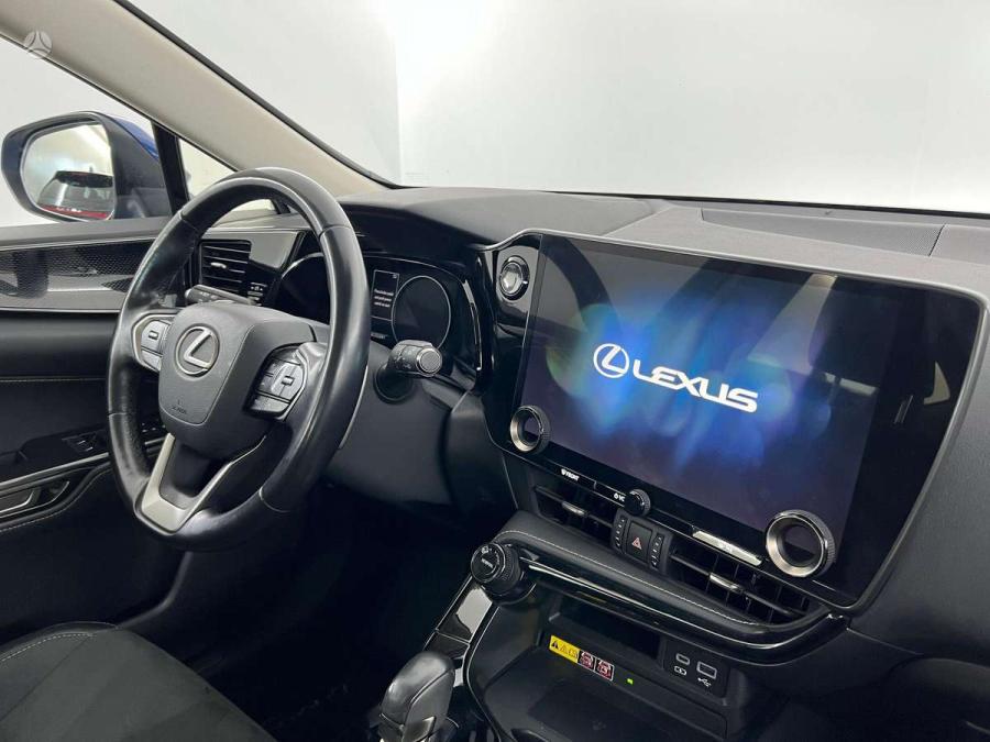 Синий Лексус NX 350h 2023 в Вильнюс, объемом двигателя 2.49 л и пробегом 67 тыс. км за 40900 €, фото 15 на AUTOMOTO.COM.LV