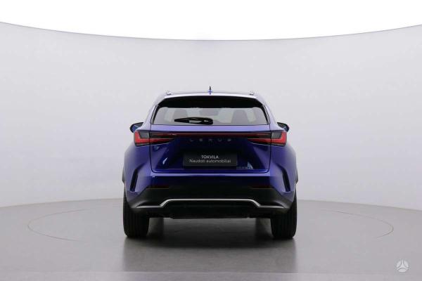Blue Lexus NX 350h 2023 in Vilnius, with an engine capacity of 2.49 L and mileage of 65 thousand km for 46900 €, photo 6 on AUTOMOTO.COM.LV