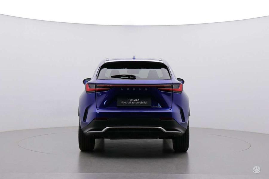 Zils Lexus NX 350h 2023 Viļņa, ar dzinēja tilpumu 2.49 L un nobraukumu 65 tūkst. km par 46900 €, foto 6 vietnē AUTOMOTO.COM.LV