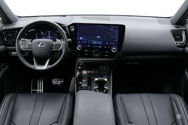 Blue Lexus NX 350h 2023 in Vilnius, with an engine capacity of 2.49 L and mileage of 65 thousand km for 46900 €, photo 8 on AUTOMOTO.COM.LV
