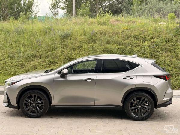 Lexus NX 350h 2024 Viļņa, ar dzinēja tilpumu 2.50 L un nobraukumu 30 tūkst. km par 44350 €, foto 5 vietnē AUTOMOTO.COM.LV