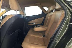 Green Lexus NX 350h 2022 in Vilnius, with an engine capacity of 0.00 L and mileage of 62 thousand km for 42000 €, photo 18 on AUTOMOTO.COM.LV