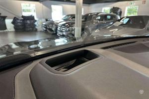 Green Lexus NX 350h 2022 in Vilnius, with an engine capacity of 0.00 L and mileage of 62 thousand km for 42000 €, photo 19 on AUTOMOTO.COM.LV