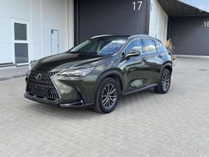Green Lexus NX 350h 2023 in Vilnius, with an engine capacity of 2.49 L and mileage of 67 thousand km for 39900 €, photo  on AUTOMOTO.COM.LV
