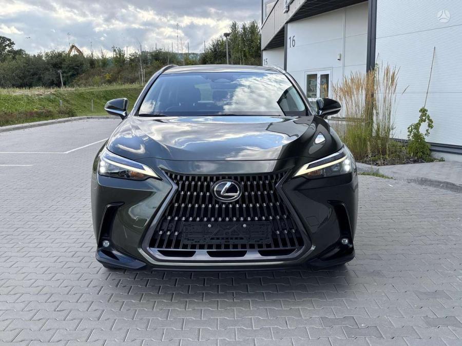 Зеленый Лексус NX 350h 2023 в Вильнюс, объемом двигателя 2.49 л и пробегом 67 тыс. км за 39900 €, фото 9 на AUTOMOTO.COM.LV