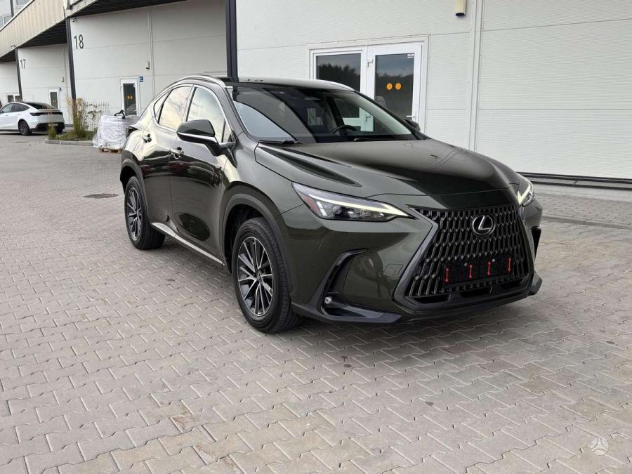 Zaļš Lexus NX 350h 2023 Viļņa, ar dzinēja tilpumu 2.49 L un nobraukumu 67 tūkst. km par 39500 €, foto 8 vietnē AUTOMOTO.COM.LV