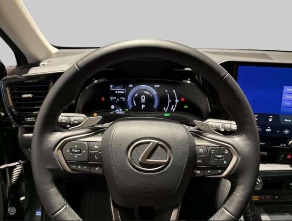 Zaļš Lexus NX 350h 2024 Viļņa, ar dzinēja tilpumu 2.49 L un nobraukumu 30 tūkst. km par 45900 €, foto 9 vietnē AUTOMOTO.COM.LV