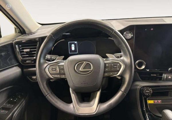 Green Lexus NX 350h 2024 in Vilnius, with an engine capacity of 2.49 L and mileage of 36 thousand km for 44000 €, photo 6 on AUTOMOTO.COM.LV